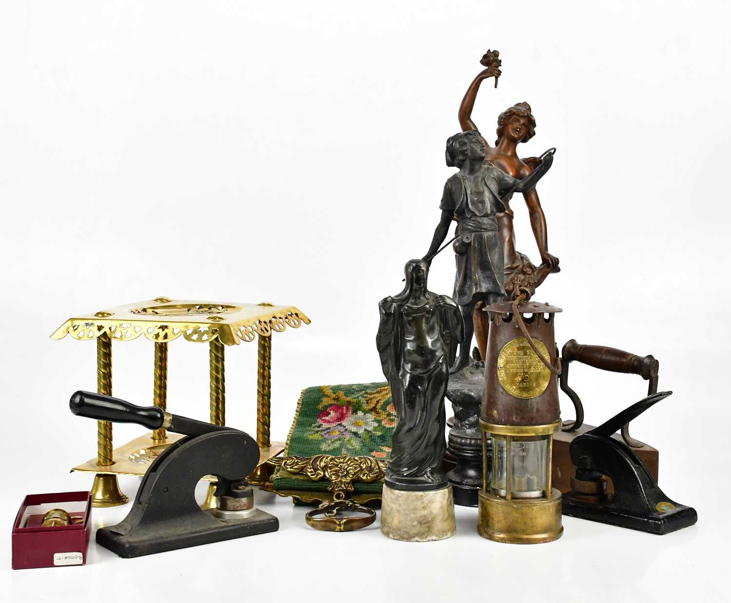 Lot 776 - An early 20th century patinated spelter