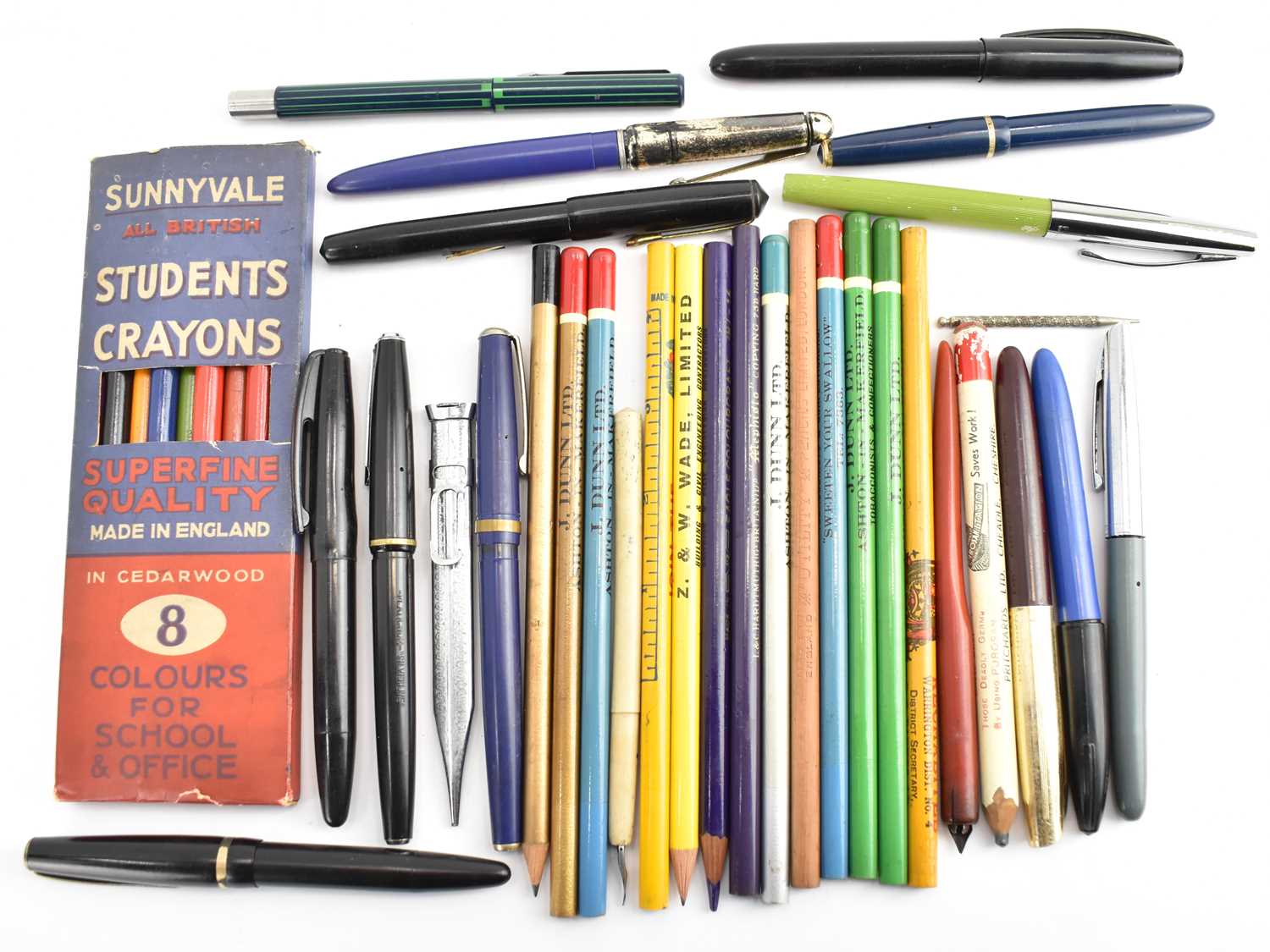 Lot 412 - A collection of fountain pens, a propelling