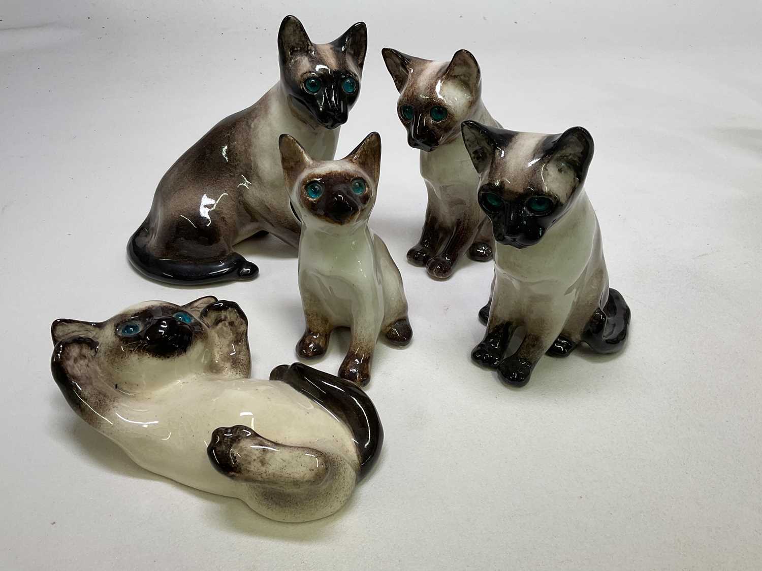 Lot 289 - WINSTANLEY; Siamese cats comprising mother
