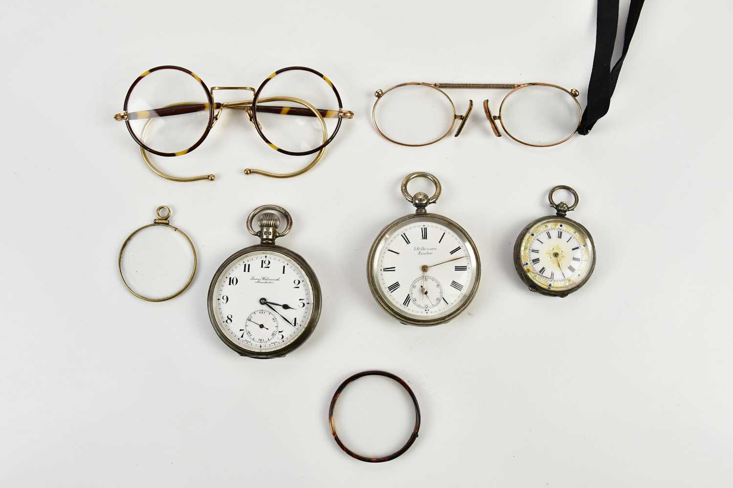 Lot 690 - JAMES WADSWORTH, MANCHESTER; a hallmarked