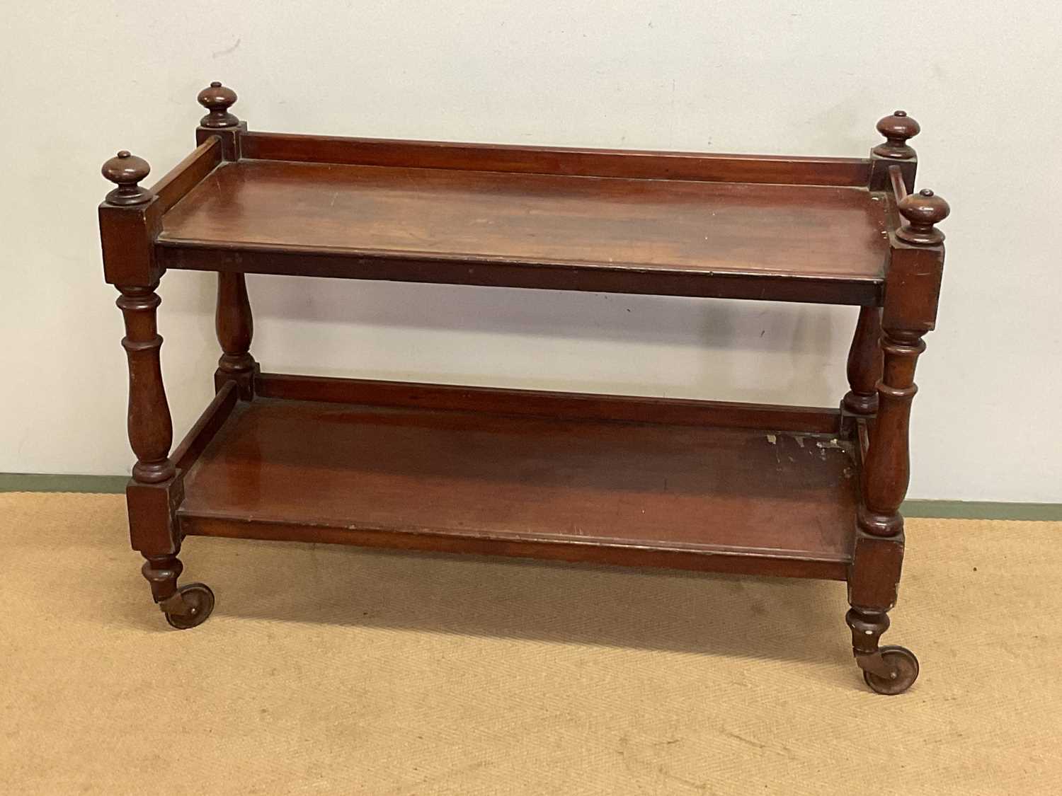 Lot 674 - A mahogany two tier breakfast trolley, 73 x