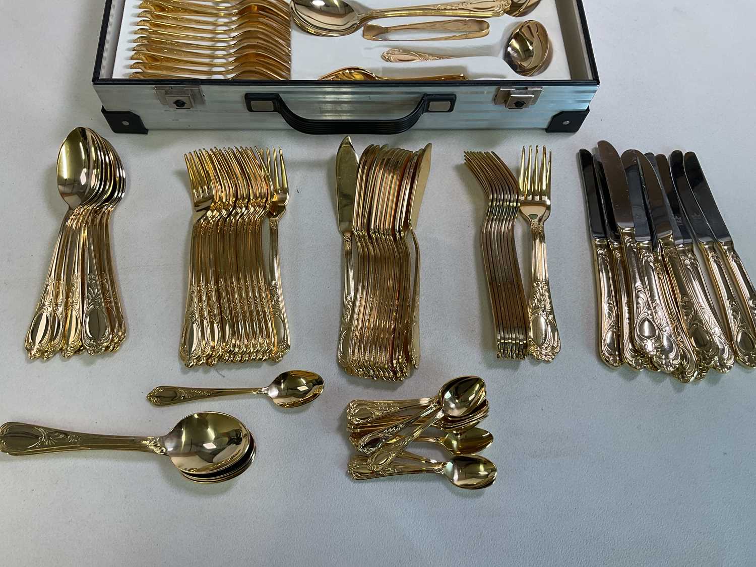 Lot 121 - BESTECKE SOLINGEN; an extensive canteen of