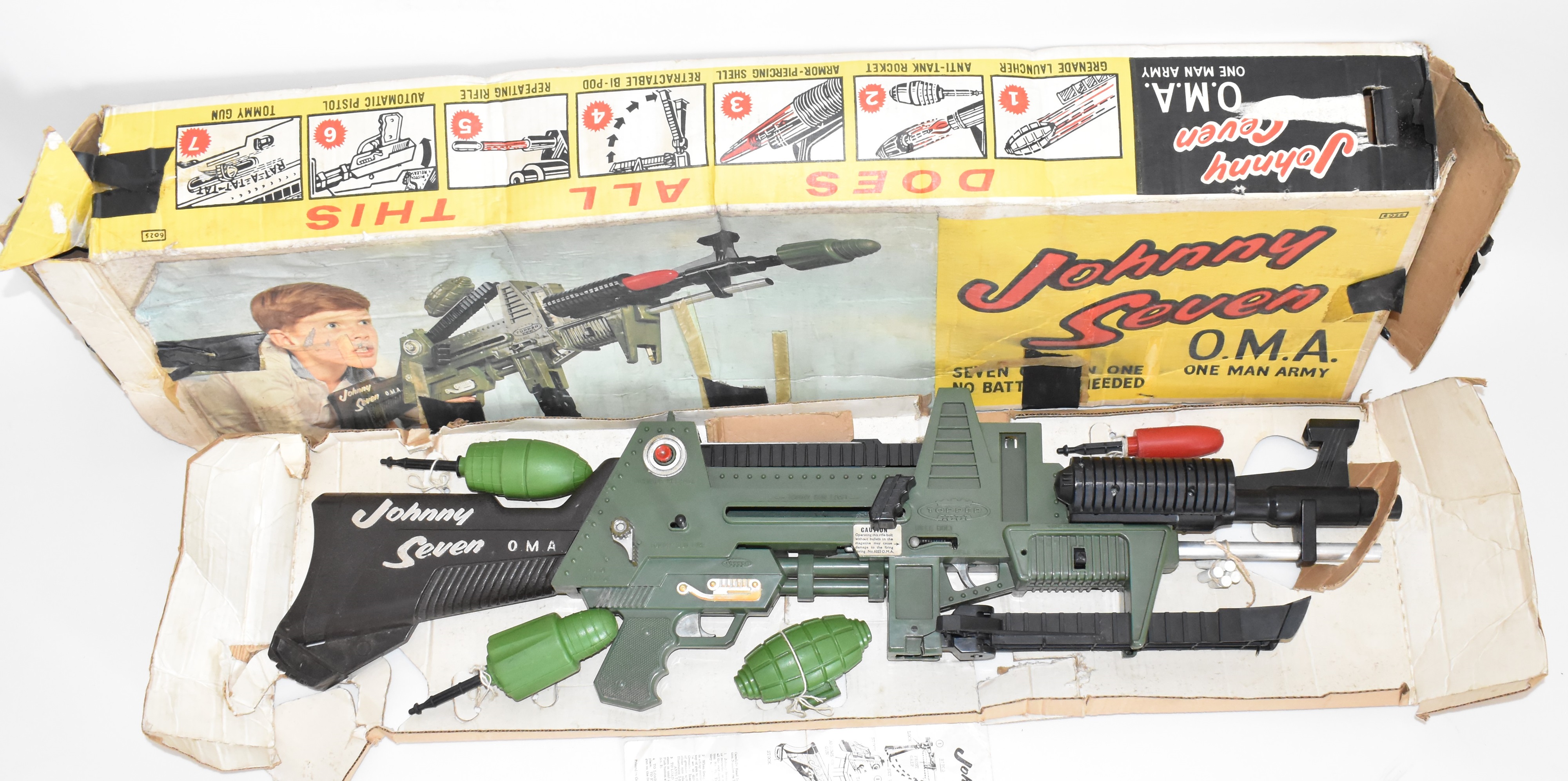 Lot 678 - DELUXE TOPPER LTD; a boxed 'Johnny Seven OMA