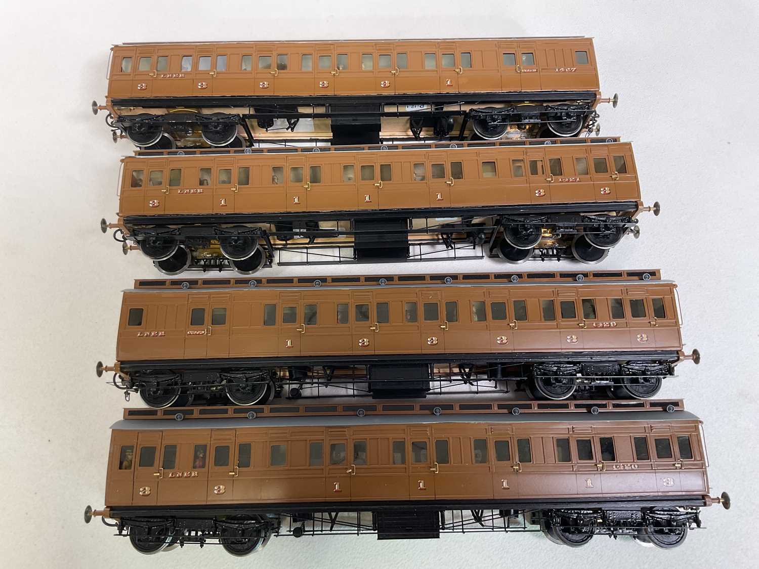 Lot 187 - A rake of four 0 Gauge LNER coaches, with