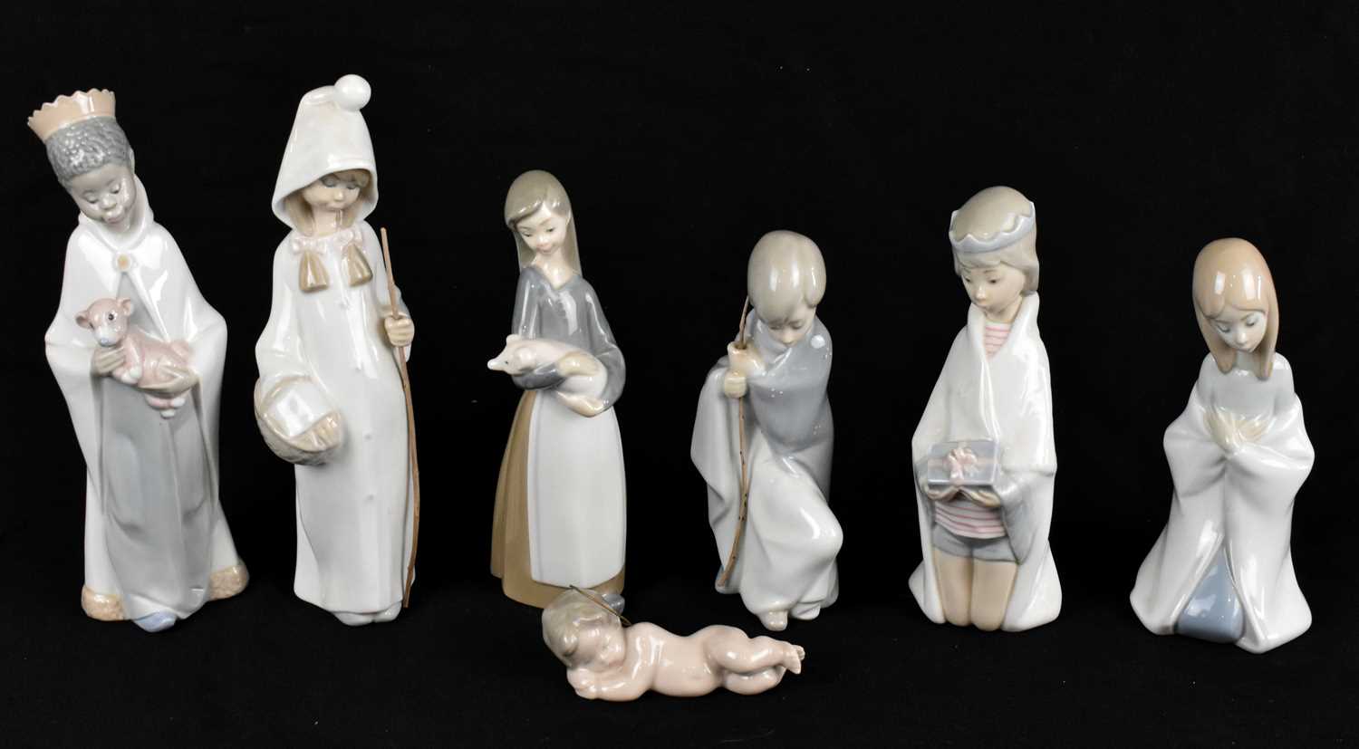 Lot 598 - LLADRO; a collection of seven ceramic