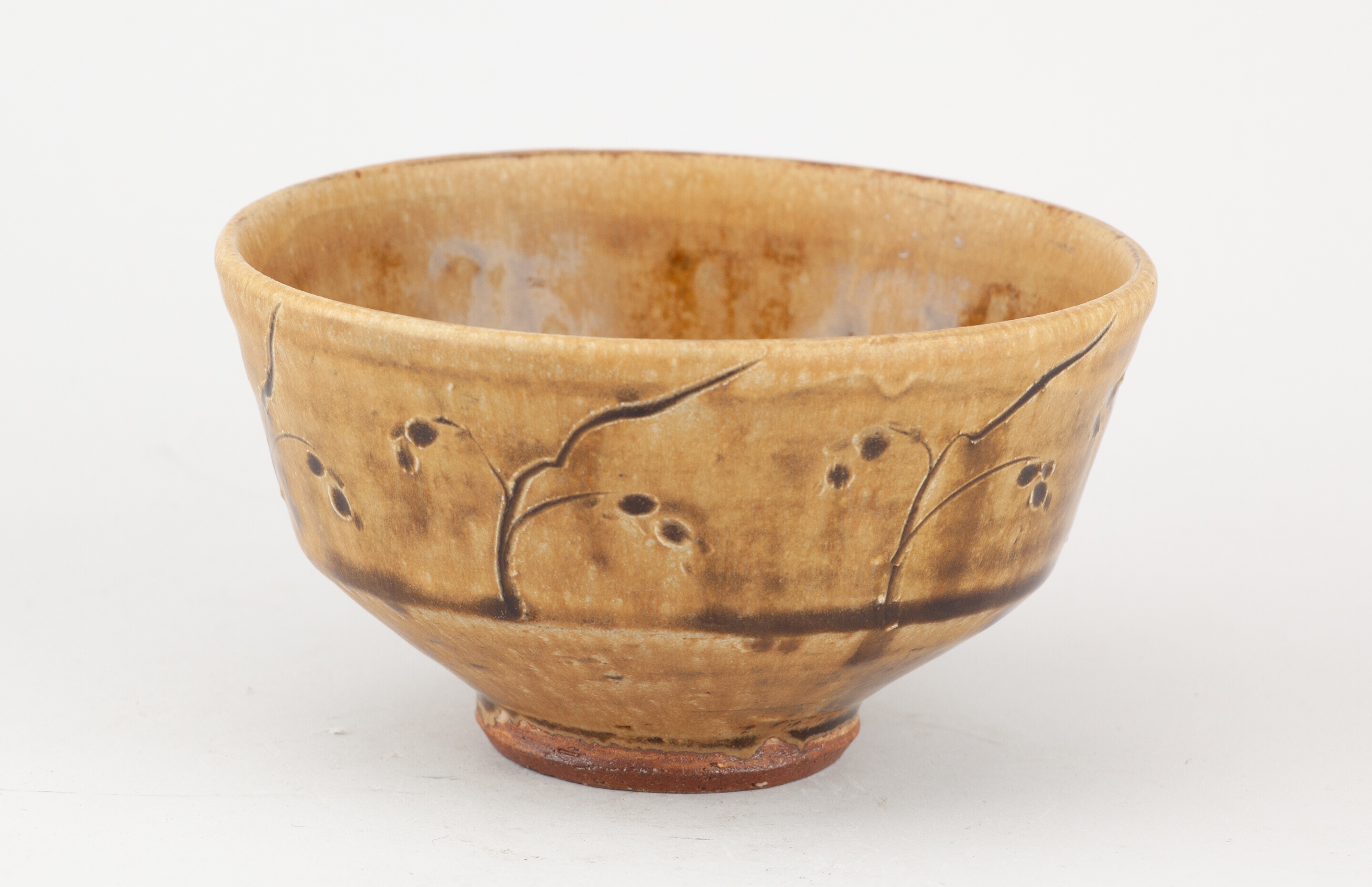 Lot 443 - MIKE DODD (born 1943); a stoneware bowl