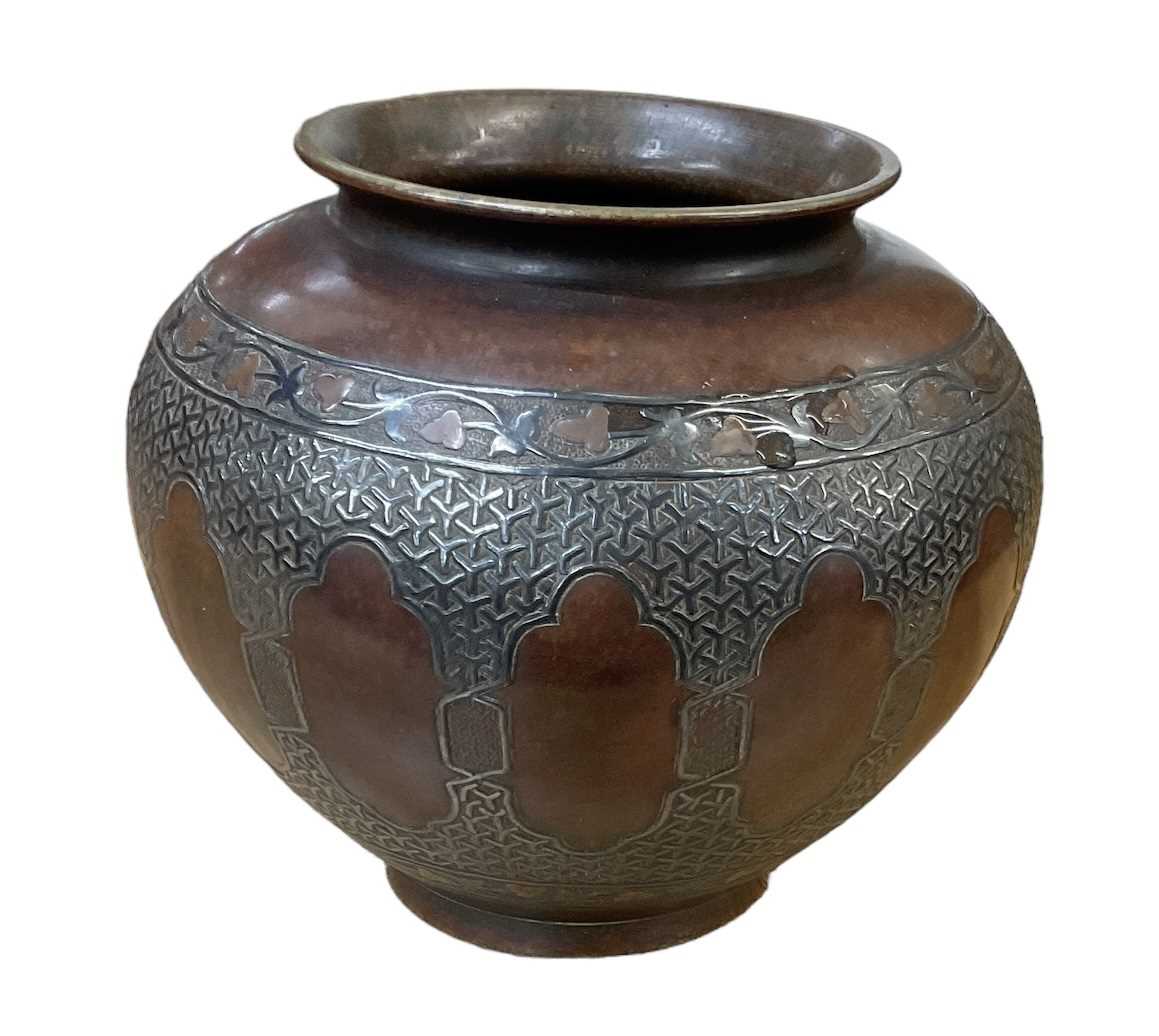 Lot 513 - ALFRED SALZMANN; a bronze vase decorated