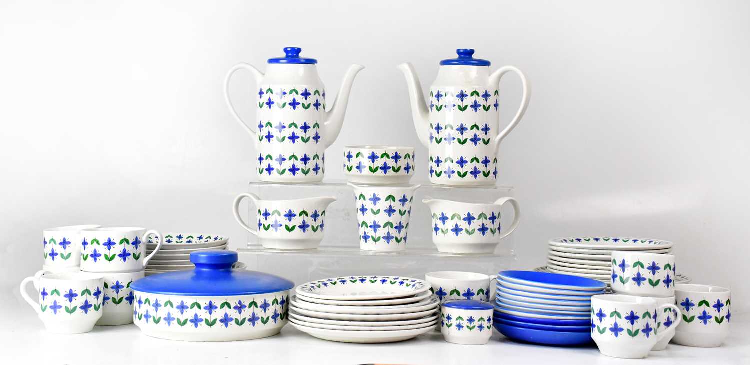 Lot 294 - MIDWINTER; a quantity of 'Roselle' pattern