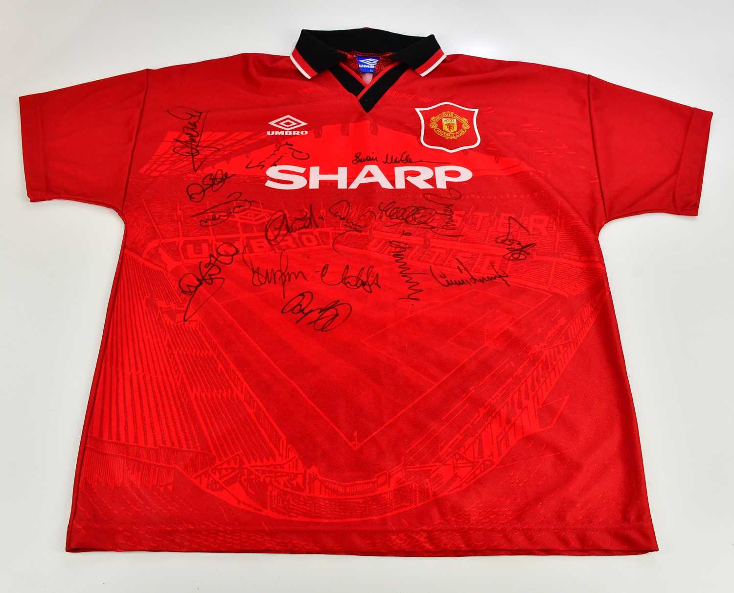 Lot 1101 - MANCHESTER UNITED; a 1994/96 signed
