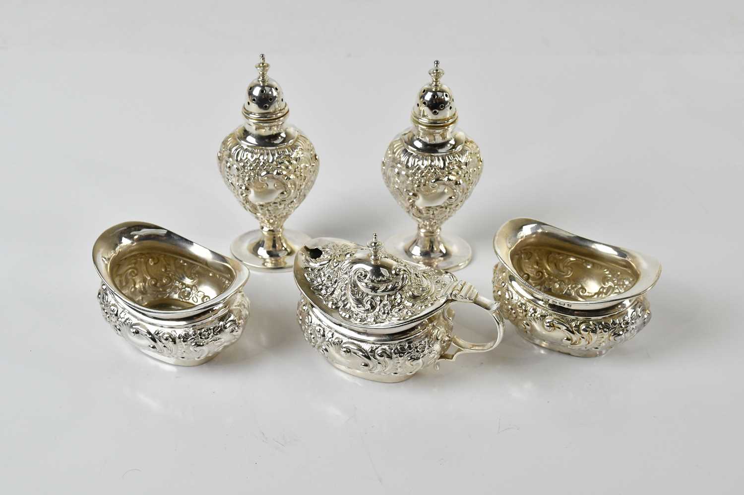 Lot 1452 - JOSEPH GLOSTER; an Edward VII hallmarked