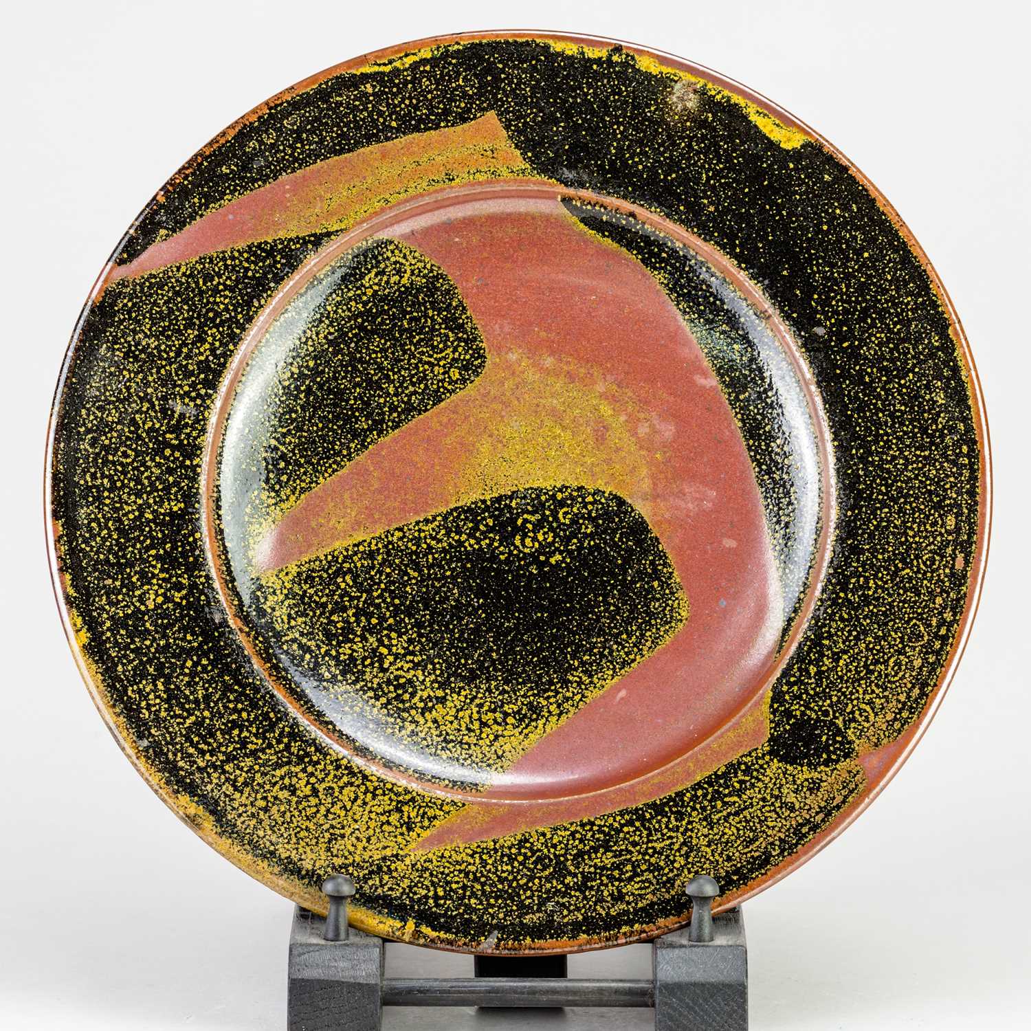 Lot 614 - RAY FINCH (1914-2012) for Winchcombe Pottery;